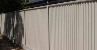 How To Install a Colorbond Fence | Adelaide Fence Centre DIY Guide
